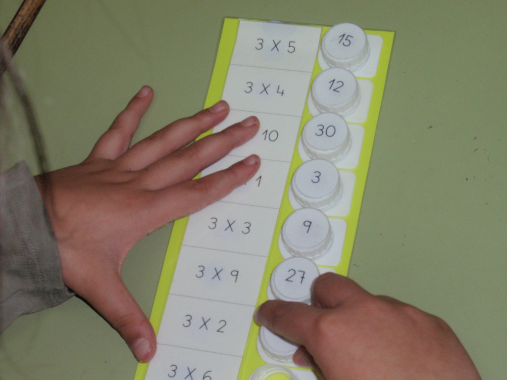 La máquina de los tapones (autocorregible) - Actiludis